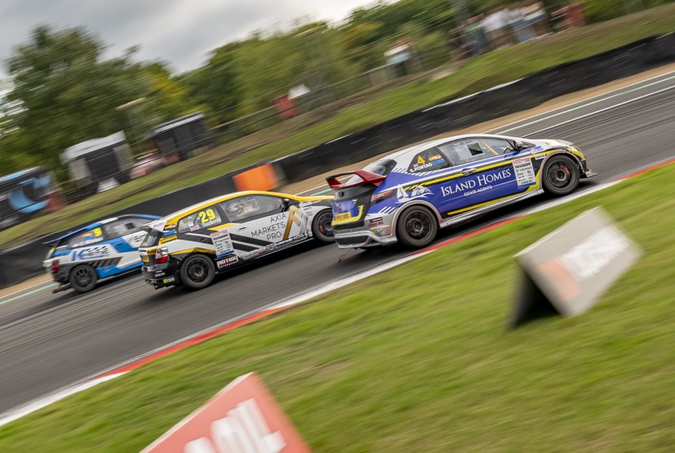 Thackeray has titles in sight with Brands Hatch results – Racing Hondas ...